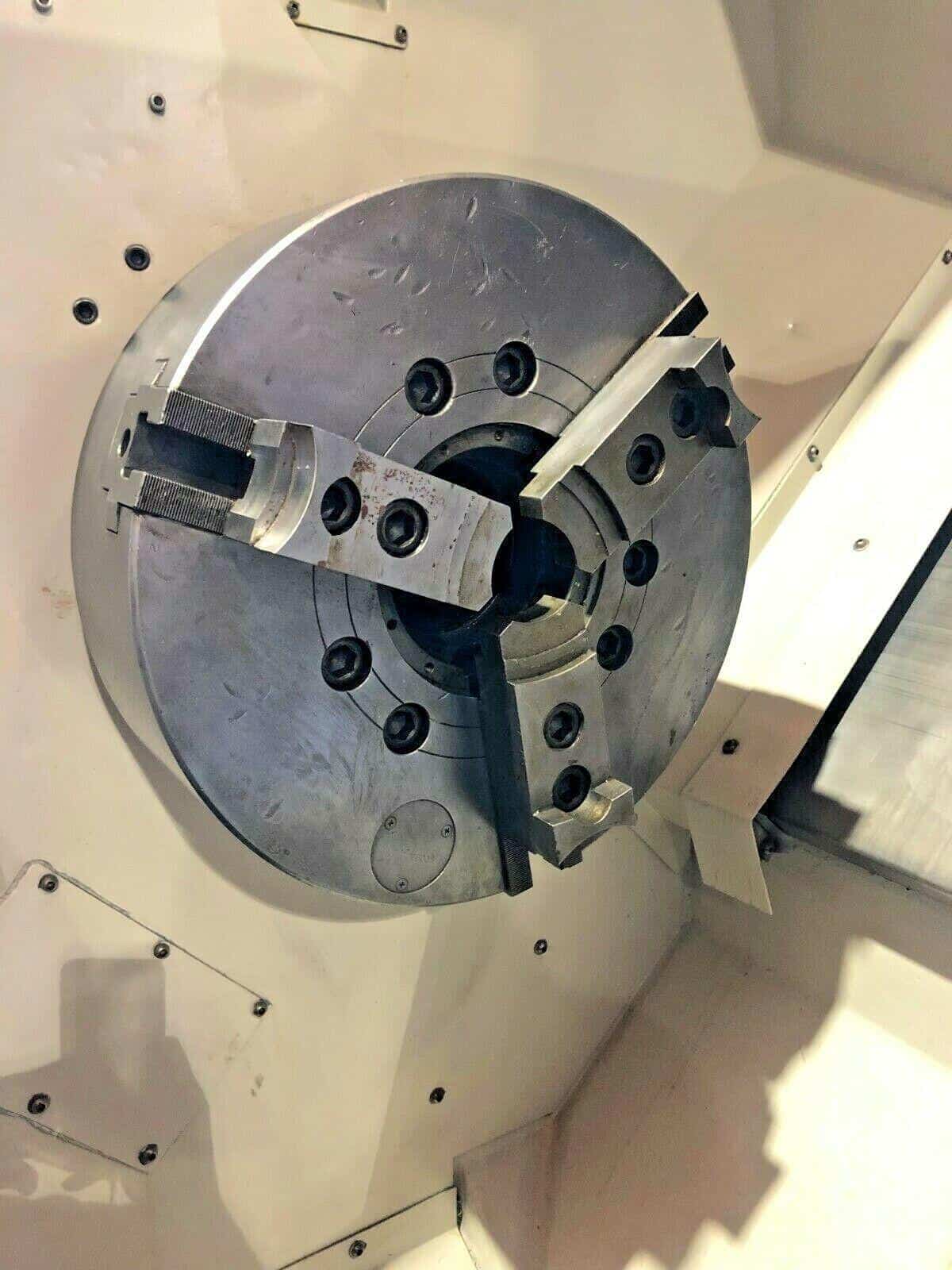 Used Doosan Puma 400MB CNC Turn Mill 18 Chuck 5.2 Bore C Axis Live Tool ...