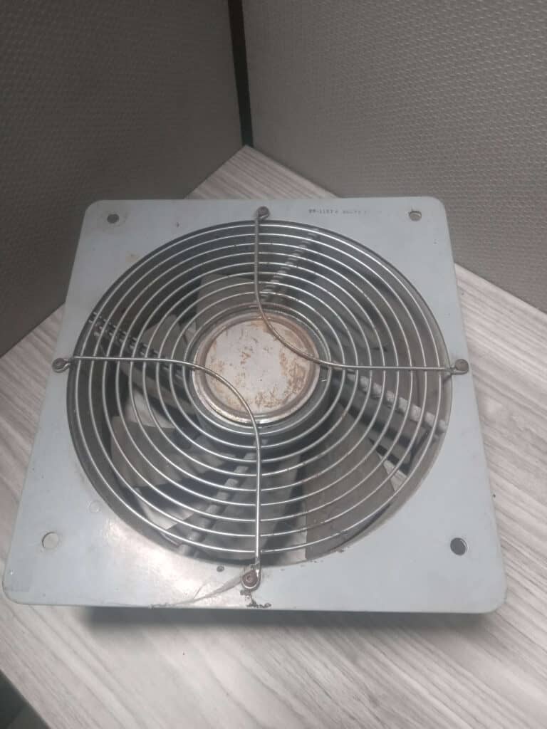 Haas Spindle Fan Cover and Fan 25-1157A - MachineStation